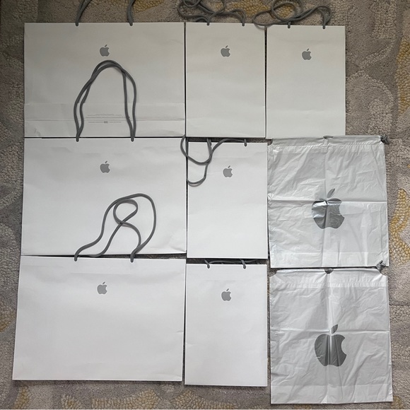 Apple | Other | 2 Authentic Apple Bags Variety Sizes In Paper Bags ...